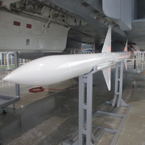 AIM－7F