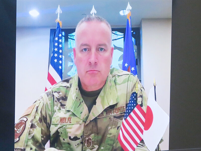 航空自衛隊准曹士先任と米太平洋空軍最先任上級曹長のテレビ電話会談について | 活動報告 | 防衛省 [JASDF] 航空自衛隊