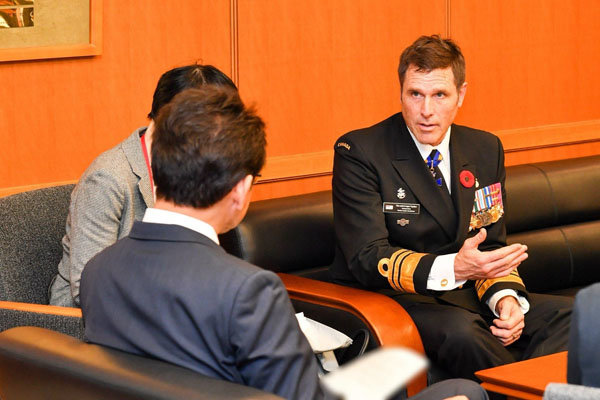 Parliamentary Vice Minister of Defense Miyake received a courtesy call ...