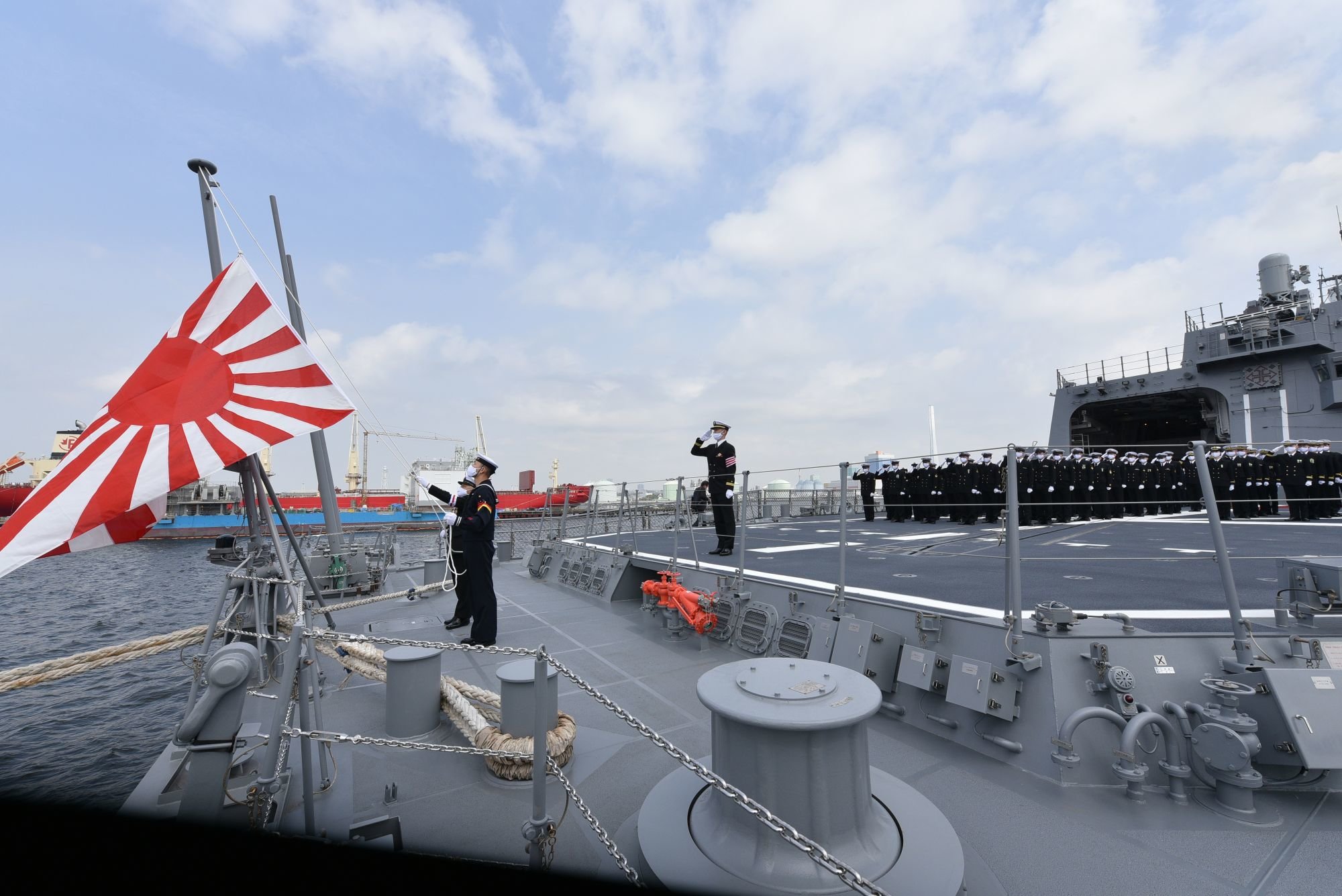 The commission ceremony for the new destroyer Haguro | Japan Ministry ...
