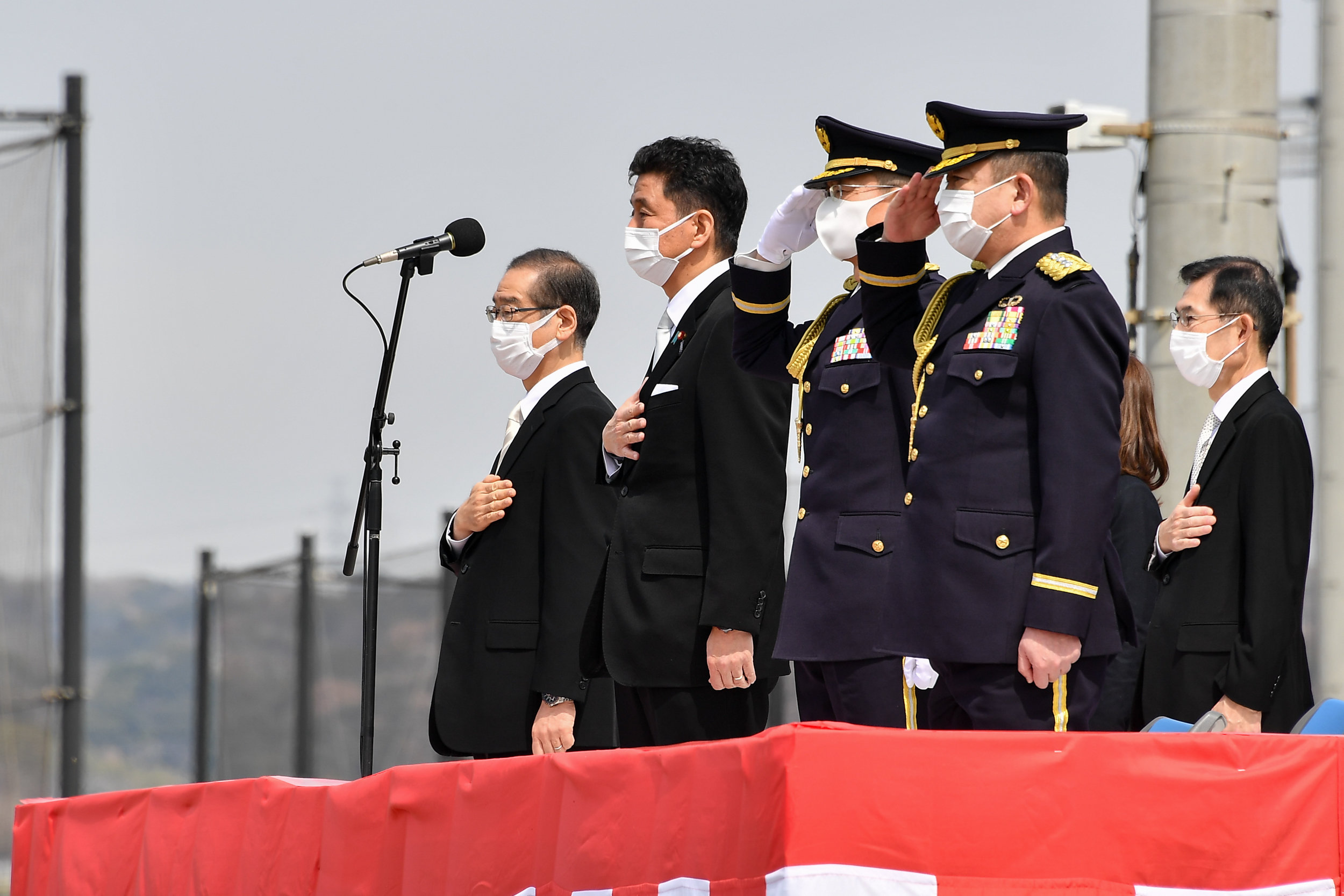 The graduation ceremony of the JGSDF High Technical School | Japan ...