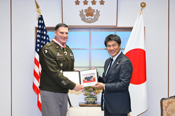 Courtesy call on Parliamentary Vice-Minister of Defense Kobayashi by ...