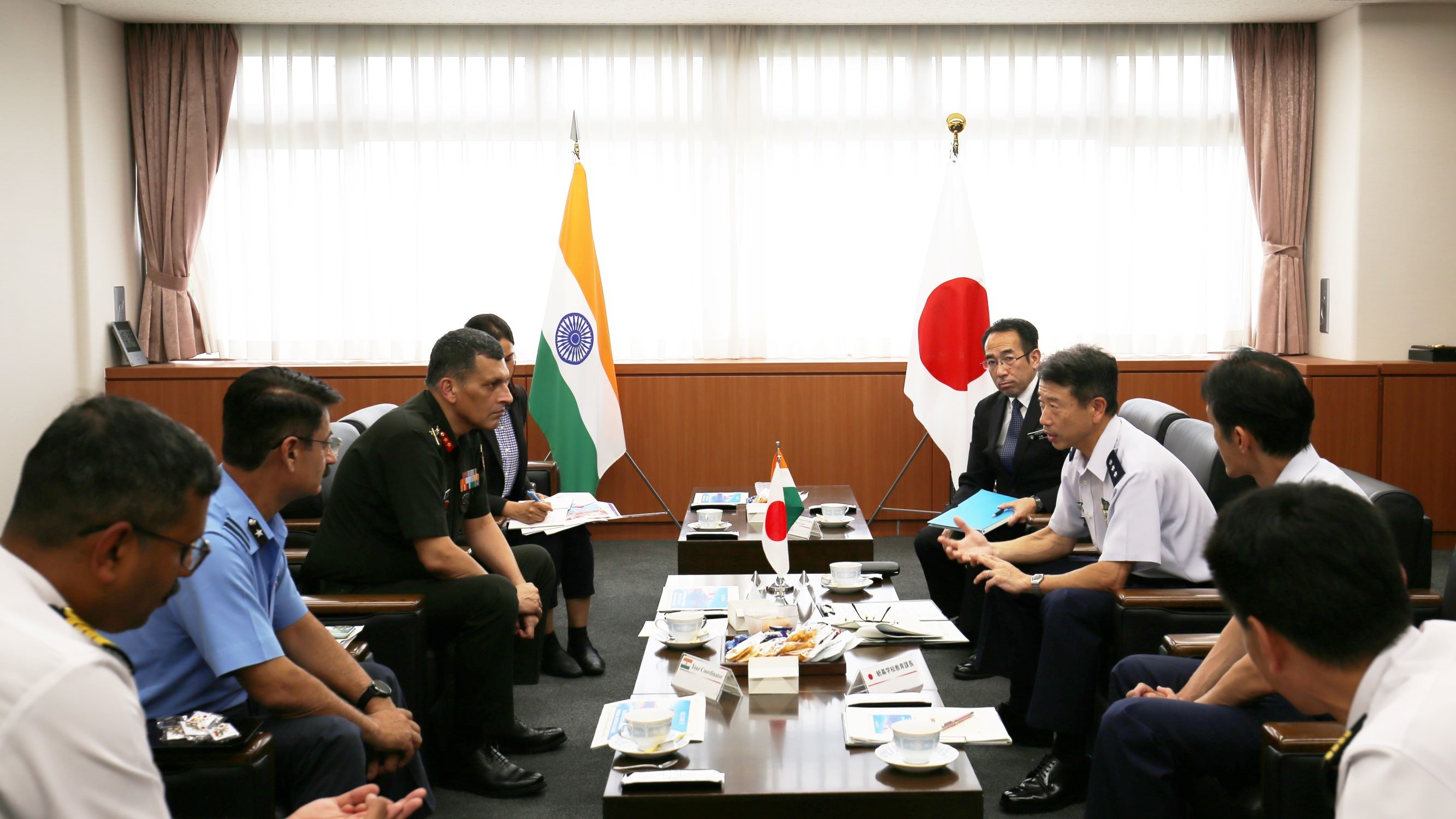 Courtesy call on LtGen YAJIMA, Commandant of JSC