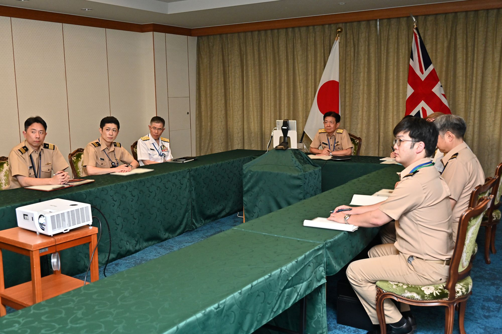 VTC with the First Sea Lord of the Royal Navy｜Exercises｜JMSDF Official Site