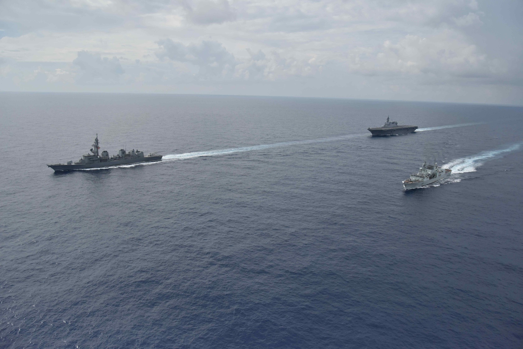 News | JMSDF Self Defense Fleet official