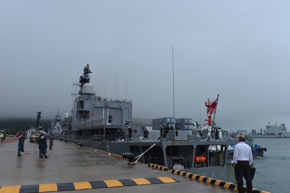 News | JMSDF Self Defense Fleet official