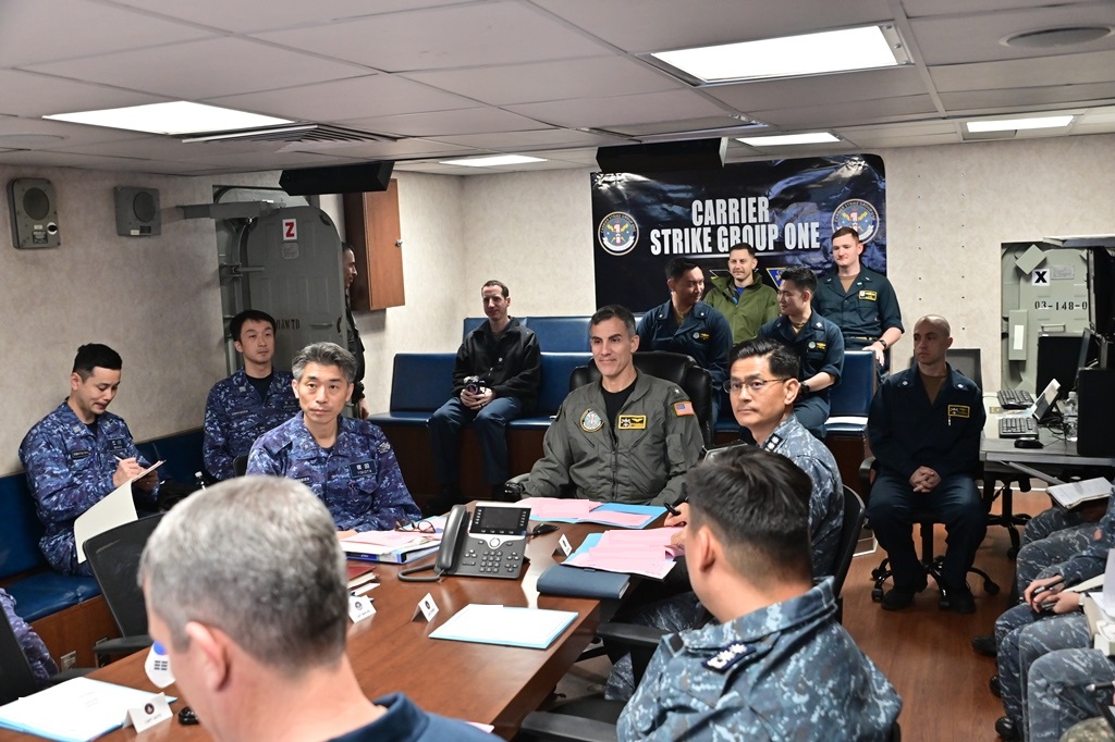 News | JMSDF Self Defense Fleet official