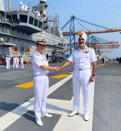 News | JMSDF Self Defense Fleet official